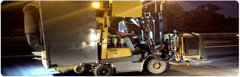 WL Markers, Snow-plowable Raised Pavement Markers in roads otherwise ...